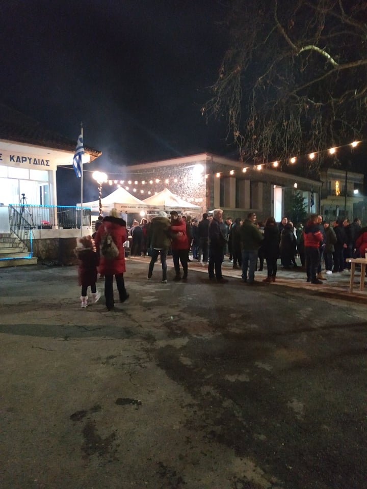 ΚΟΛΙΝΤΑ ΜΠΑΜΠΩ ΧΘΕΣ ΣΤΗΝ ΚΑΡΥΔΙΑ (ΦΩΤΟ & ΒΙΝΤΕΟ) - Εδεσσαϊκός Κόσμος