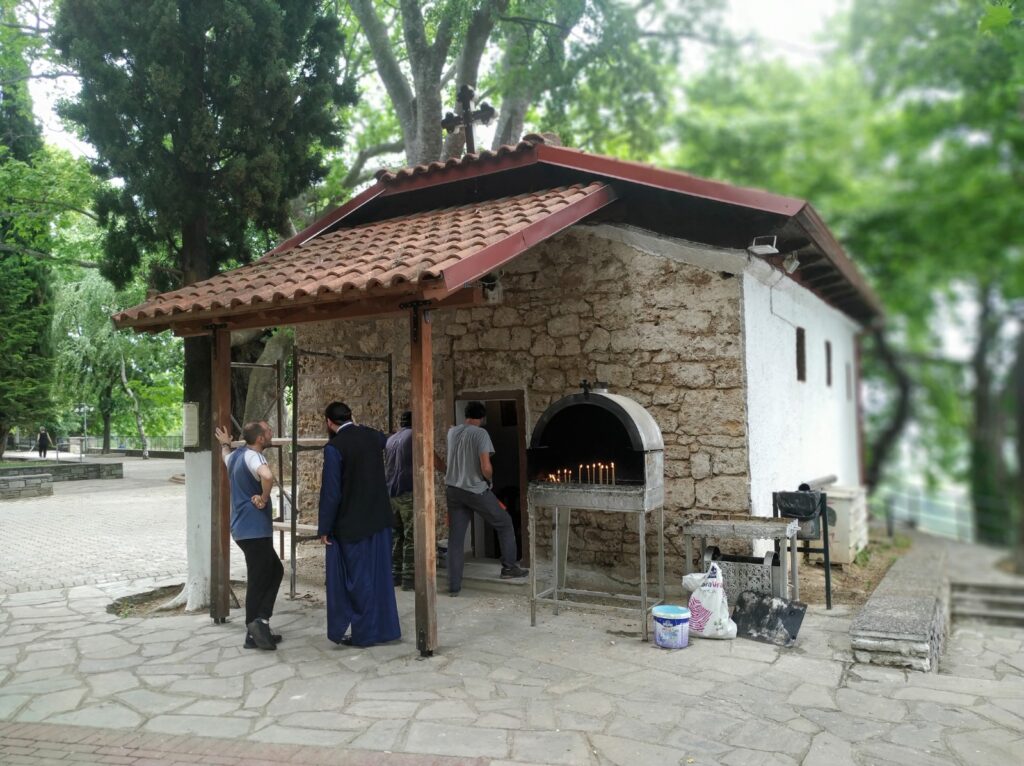 Αναπαλαίωση στο παρεκκλήσι της Αναλήψεως στο πάρκο καταρρακτών Έδεσσας ...