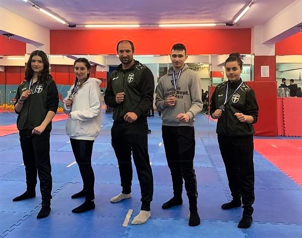 Οι αθλητές του Α.Σ. KICKBOXING ΕΔΕΣΣΑΣ στα Γιαννιτσά. - Εδεσσαϊκός Κόσμος